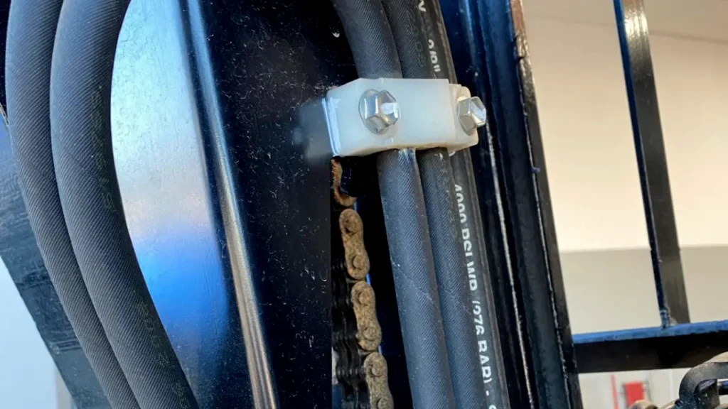 Hydraulic Hose Clamps: The Ultimate Guide 2025